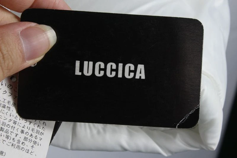 LUCCICA 폴리에스터 100% 혼방 패딩 | WOMEN F - 트렌드세터